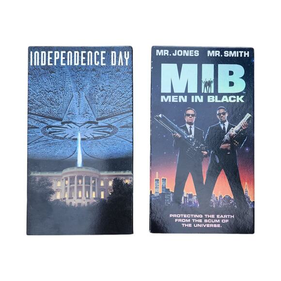 Fox | Media | Will Smith 2 Vhs Tapes Lot Independence Day Men In Black ...